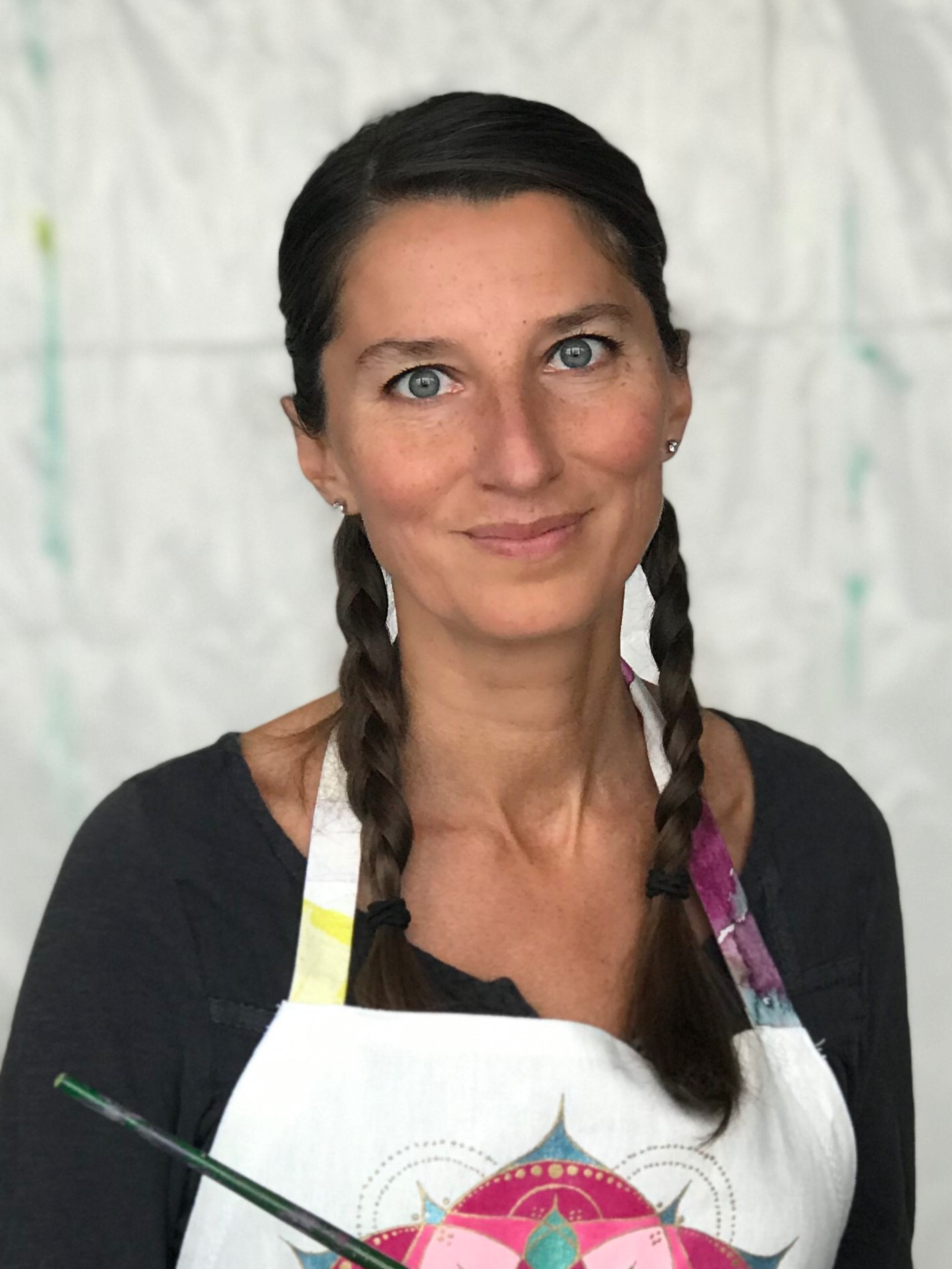 Ana Paz - Creative Switzerland